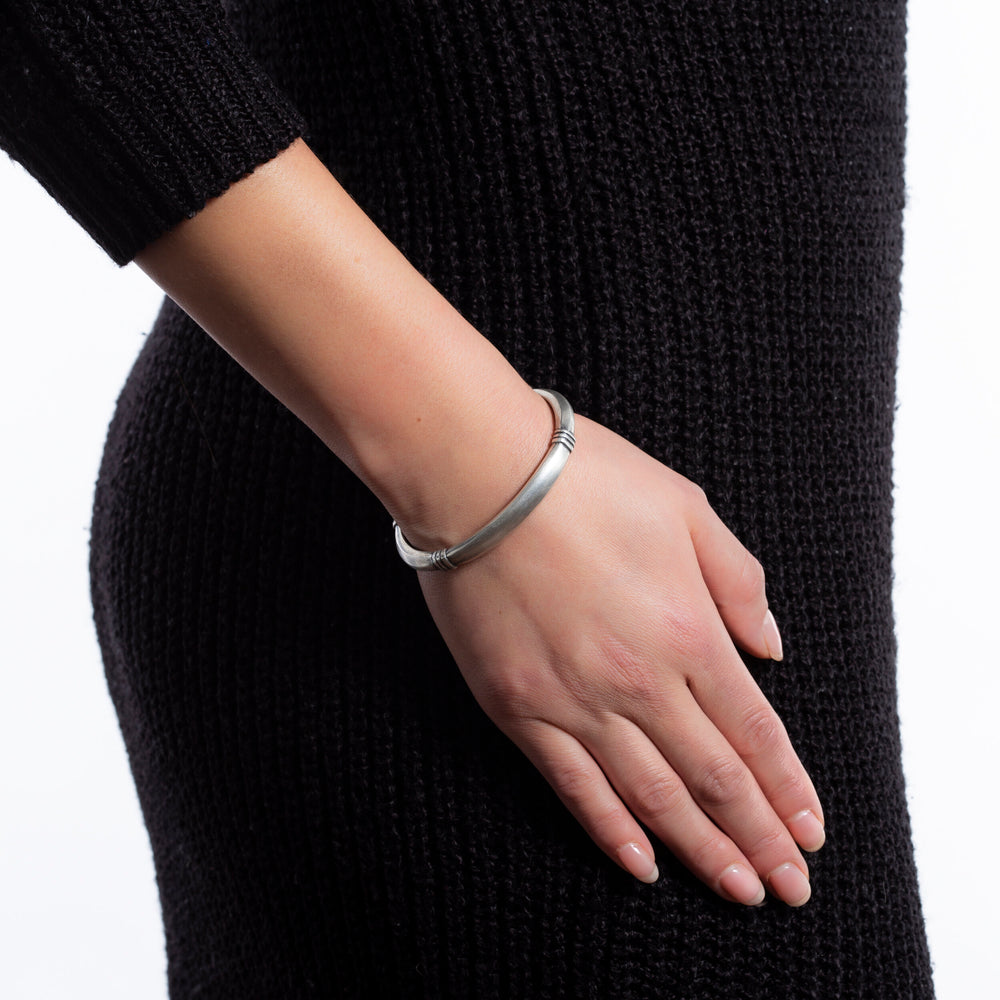 Jock Favour Reaching Hands Cuff